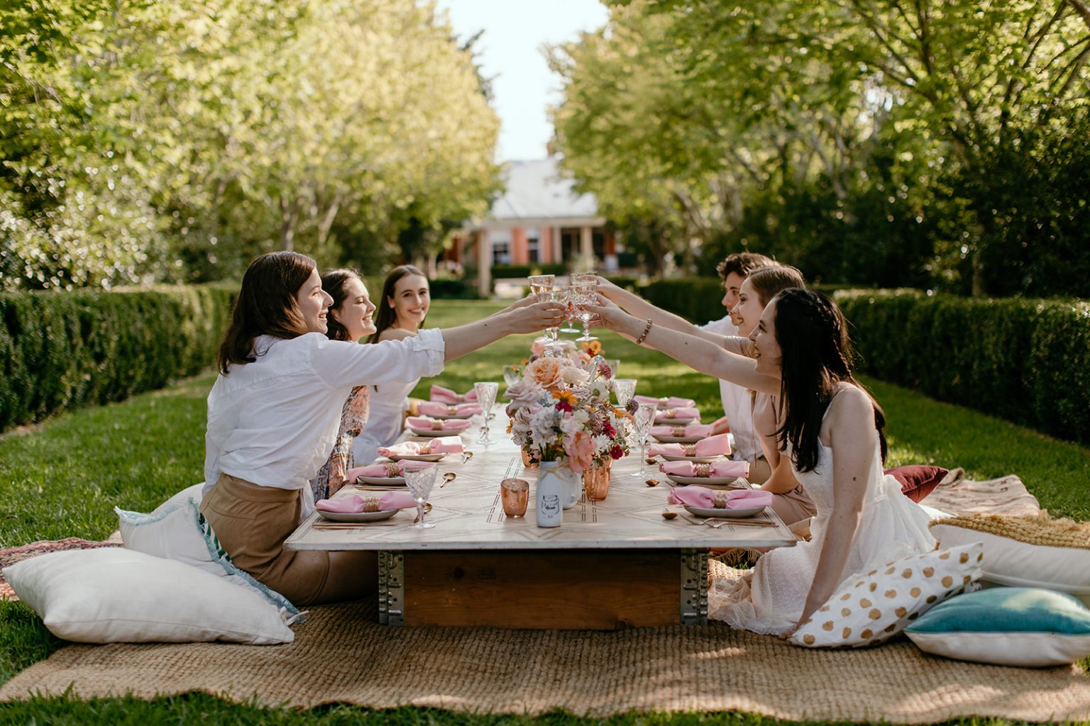 About - The Pretty Table