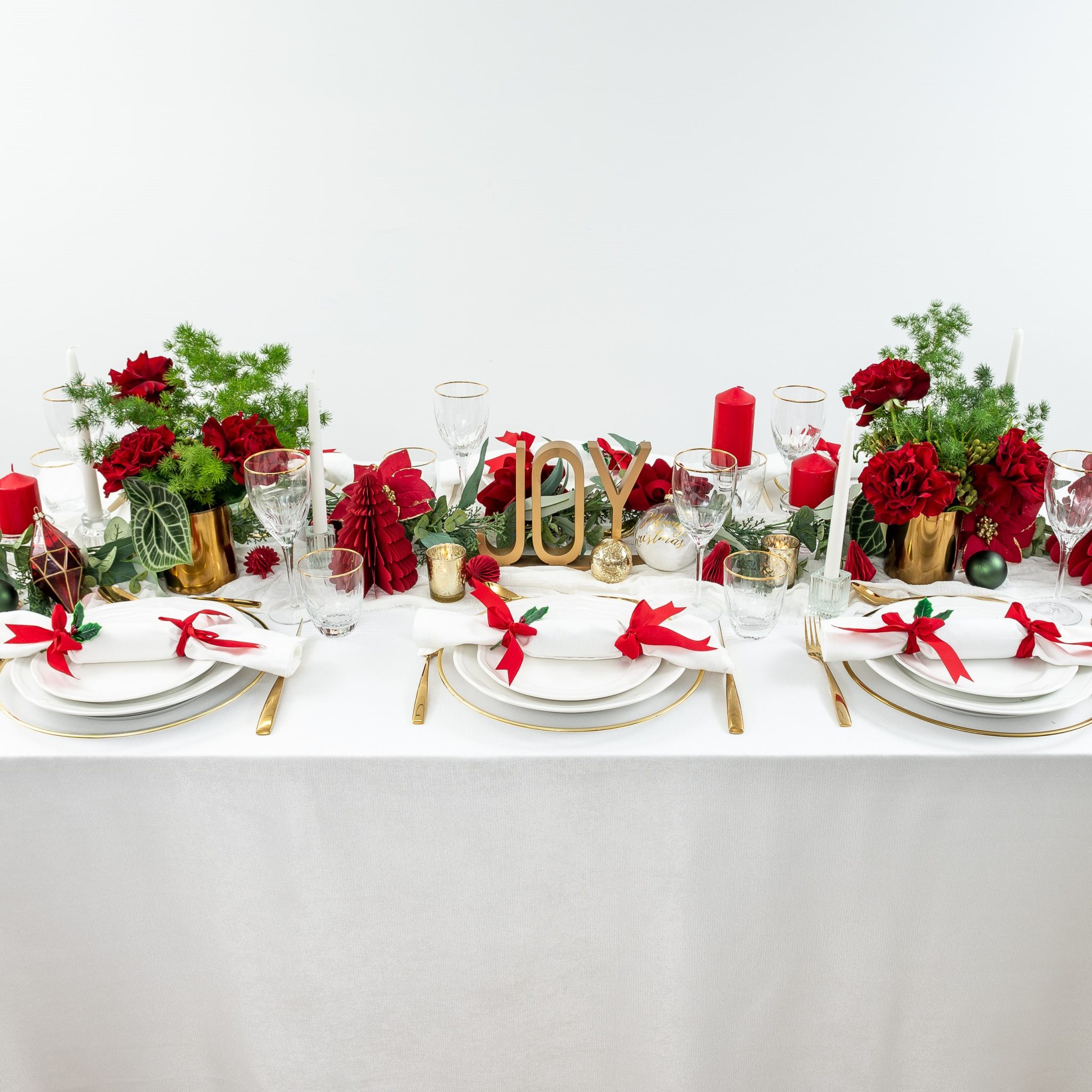 Christmas Tableware Hire - The Pretty Table Hire